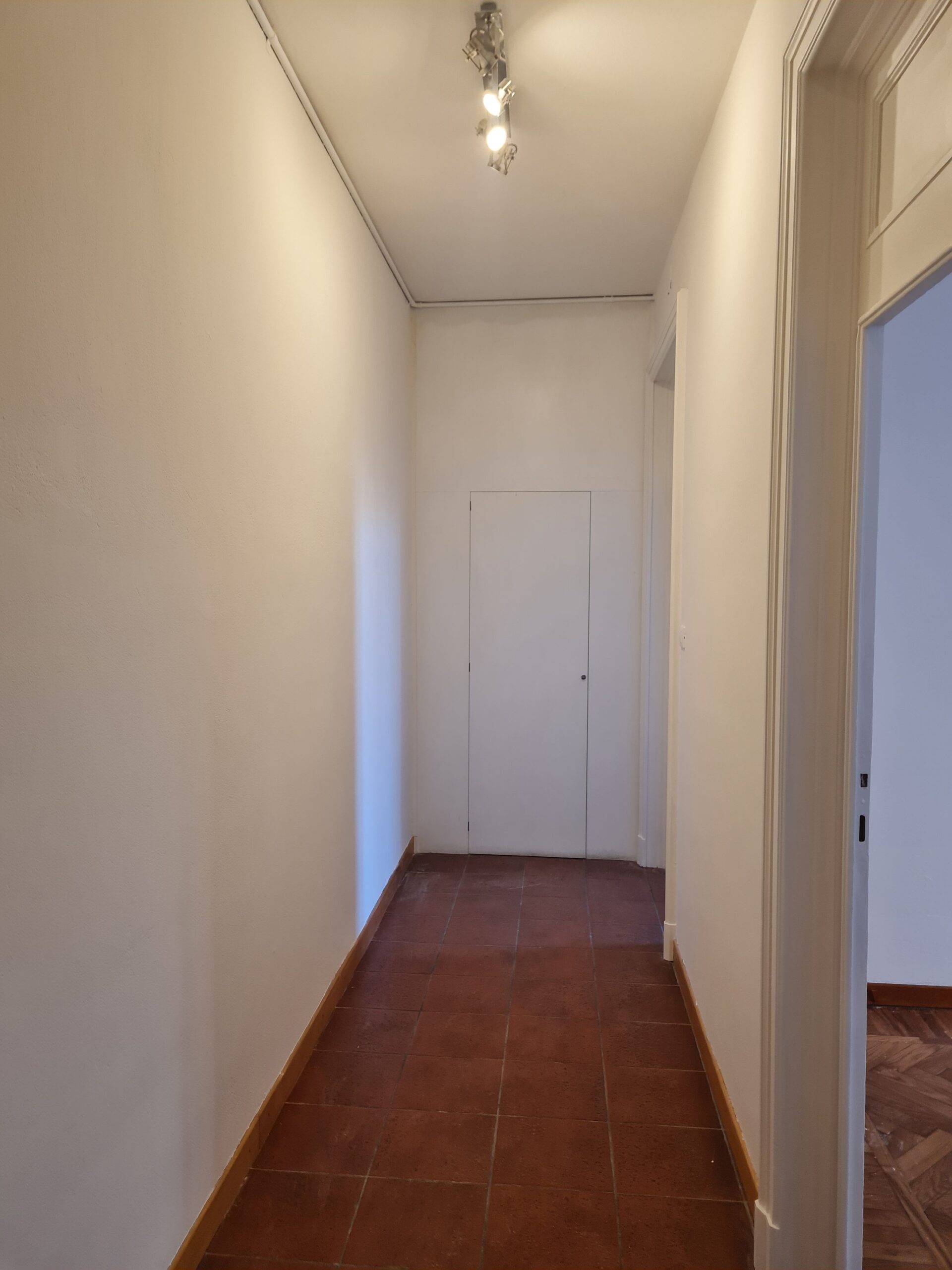 AD. ZE UGO BASSI - Dottor House Bologna